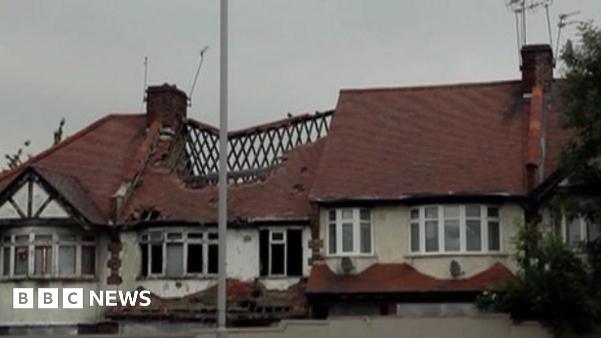 London empty homes scheme makes only eight habitable in a year - BBC News