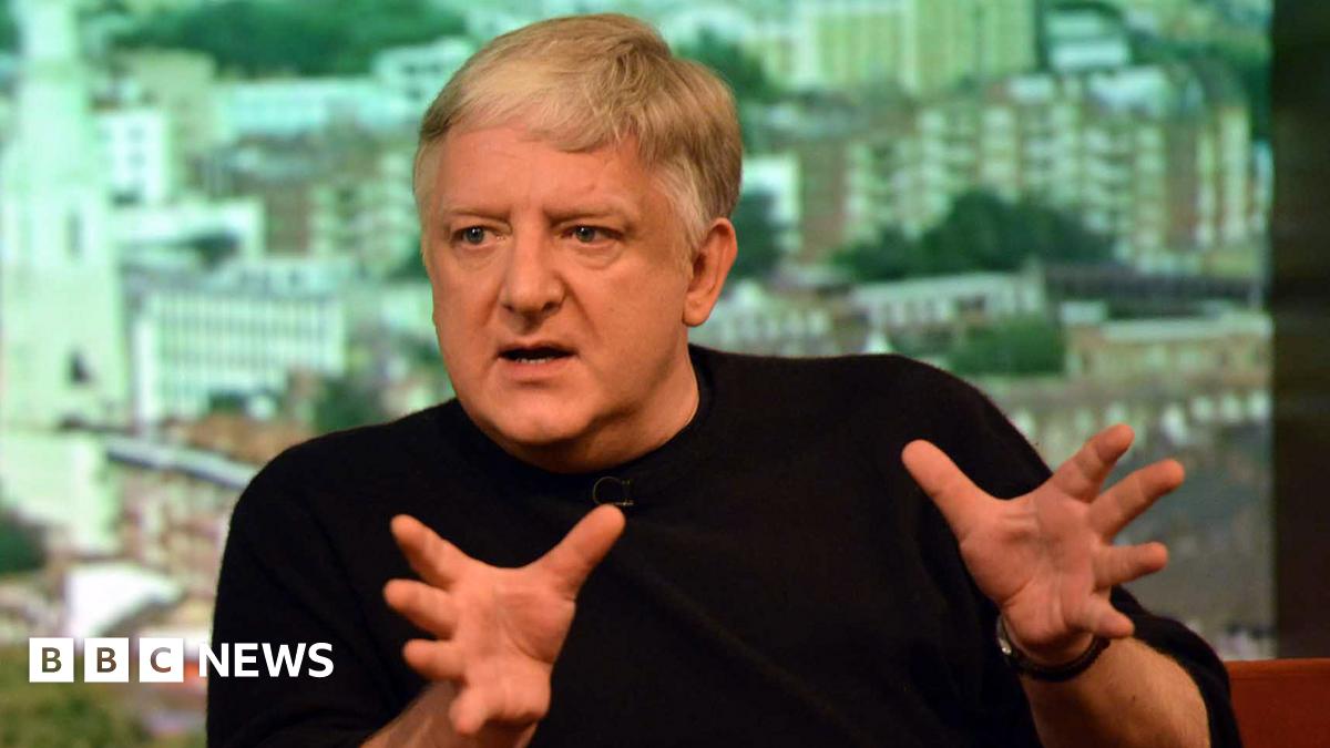 Simon Russell Beale: The art of rehearsing - BBC News