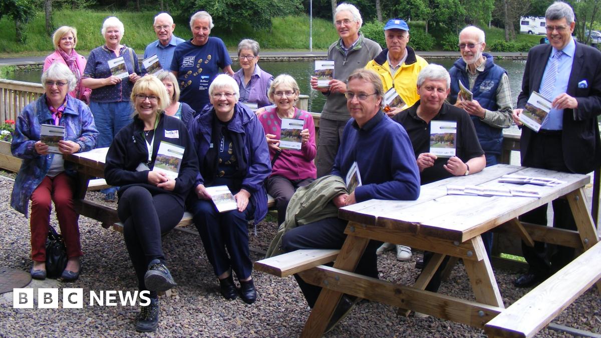 Guide shows Borders walk benefits - BBC News