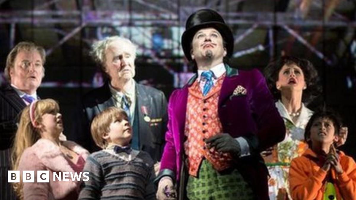 Alex Jennings takes on Willy Wonka role - BBC News