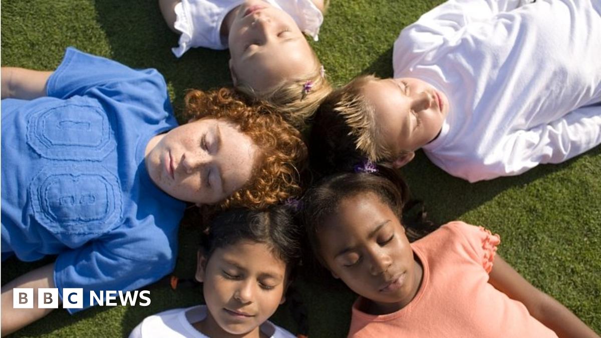 Mapping children's chances - BBC News