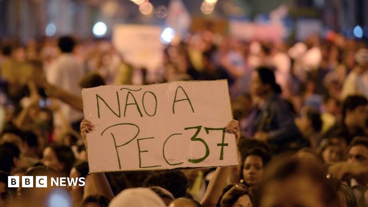 Brazil Congress rejects controversial amendment - BBC News