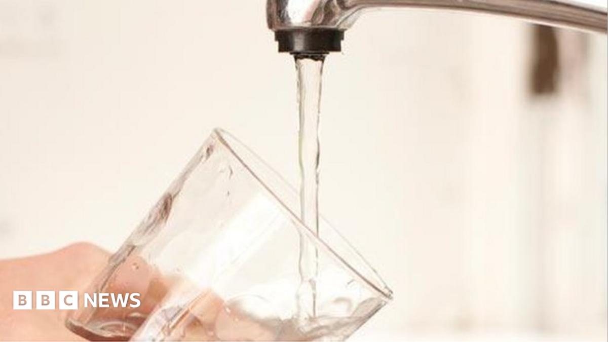 Scottish drinking water quality 'at highest ever level' - BBC News