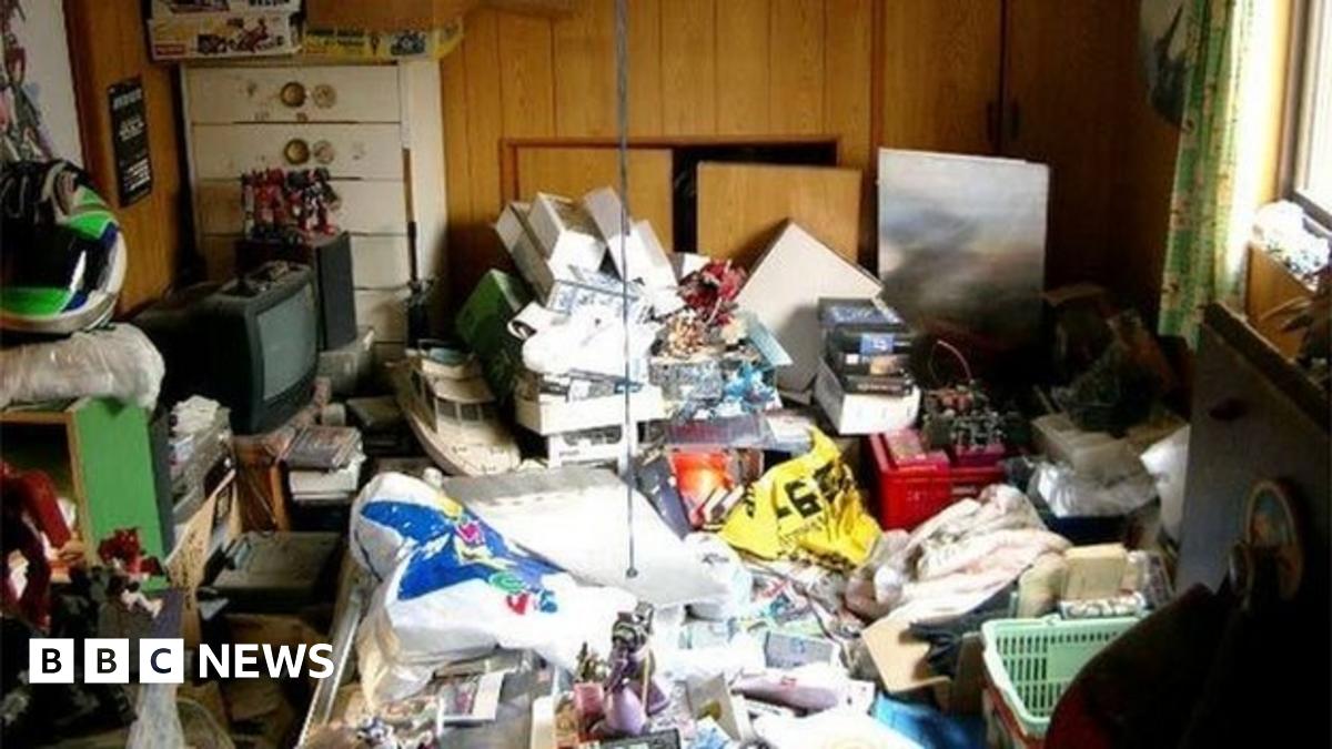 Hikikomori: Why are so many Japanese men refusing to leave their rooms ...