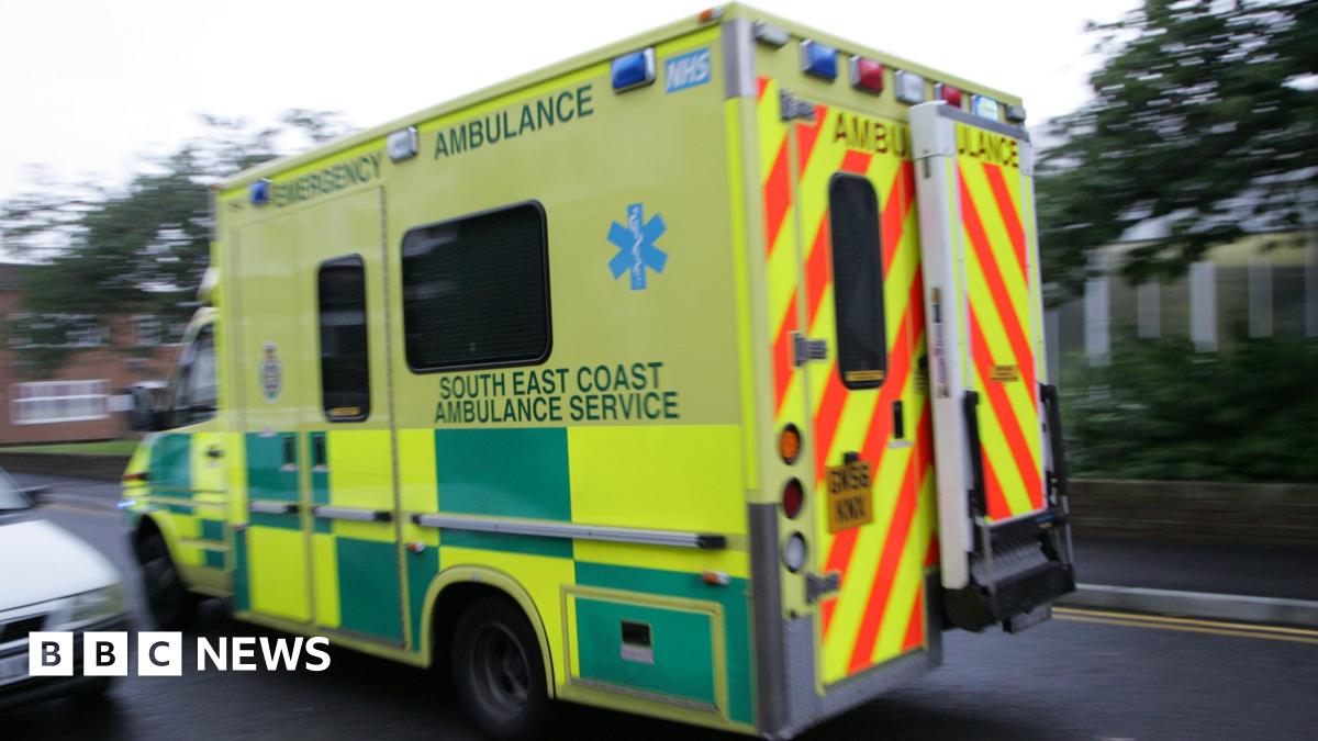 Kent and Sussex patient transport 'to free paramedics' - BBC News