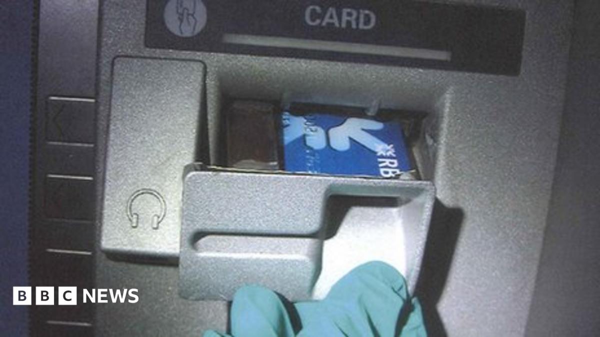 Gloucestershire cash machine scam: Trio are jailed - BBC News