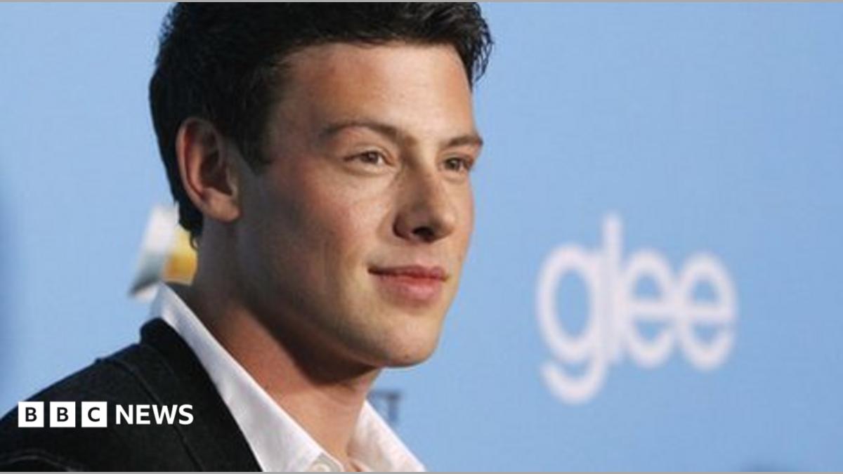 Tributes paid to Cory Monteith after actor found dead - BBC News