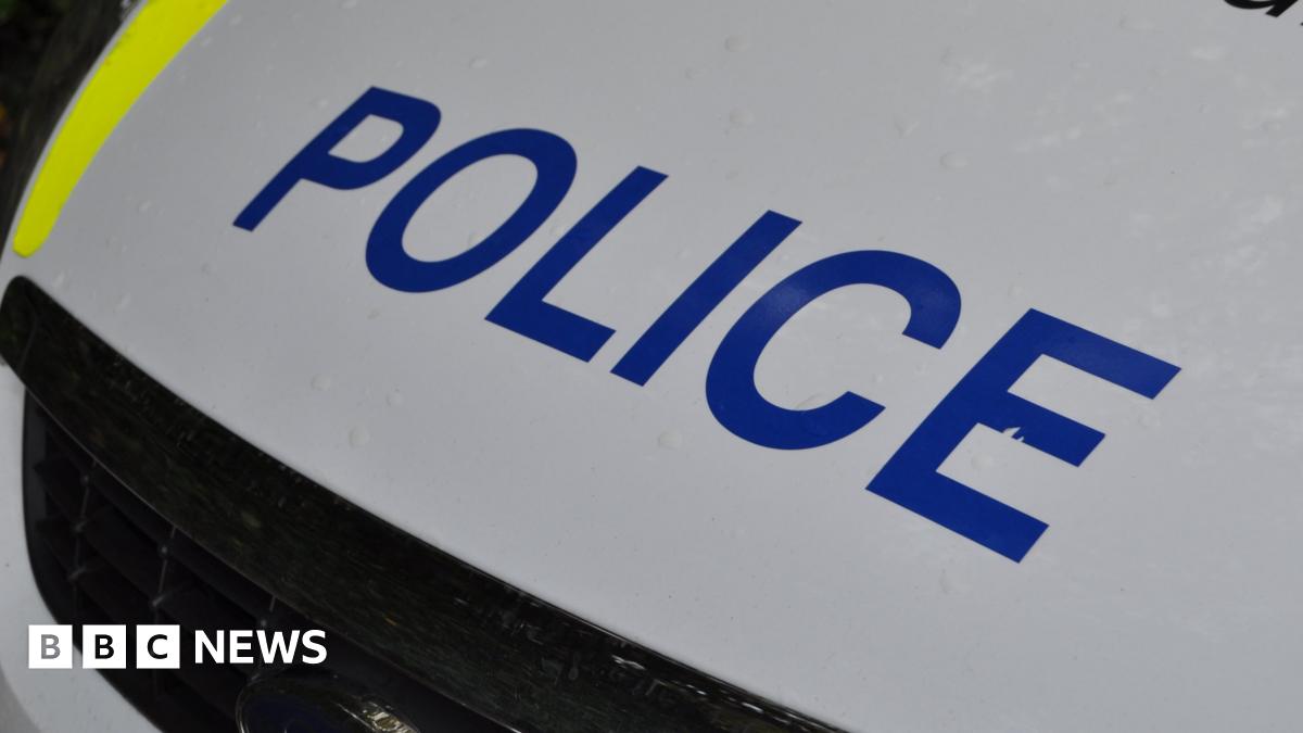 Kettering incident: Injured man dies in hospital - BBC News