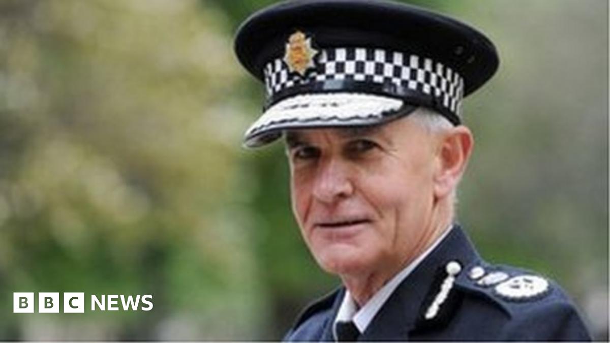 Greater Manchester Police does not investigate 60% of crimes - BBC News