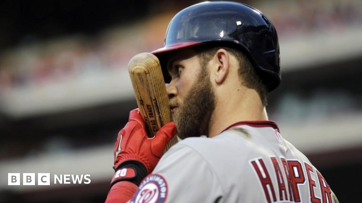 Why baseball is a metaphor for life in America - BBC News