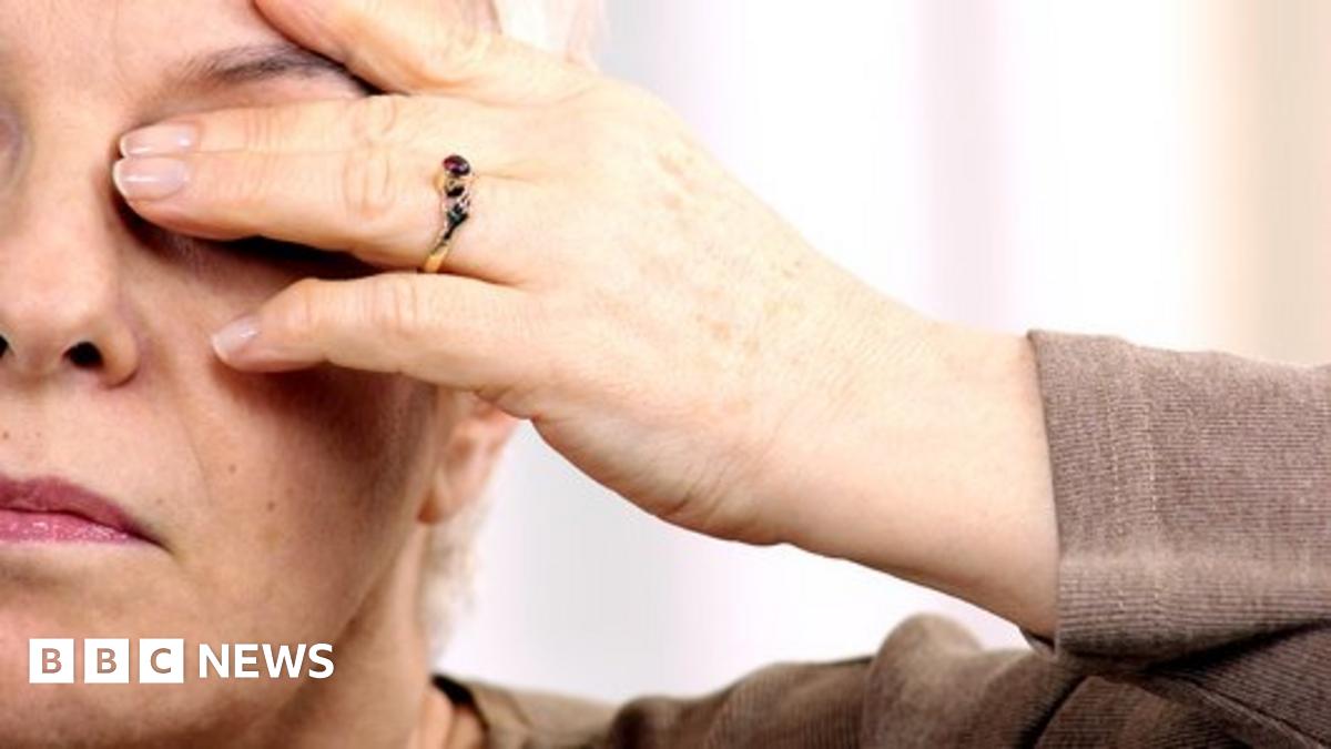 Cancer health issues warning by charity - BBC News