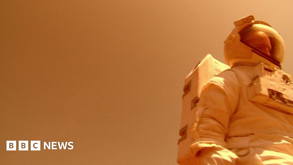 First steps: What would first human on Mars say? - BBC News