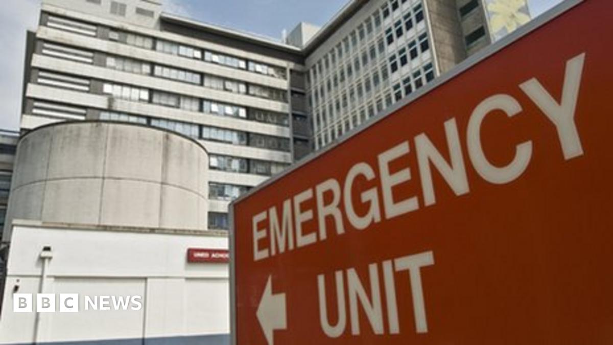 'Dangerous' Cardiff hospital report prompts MP's inquiry call - BBC News