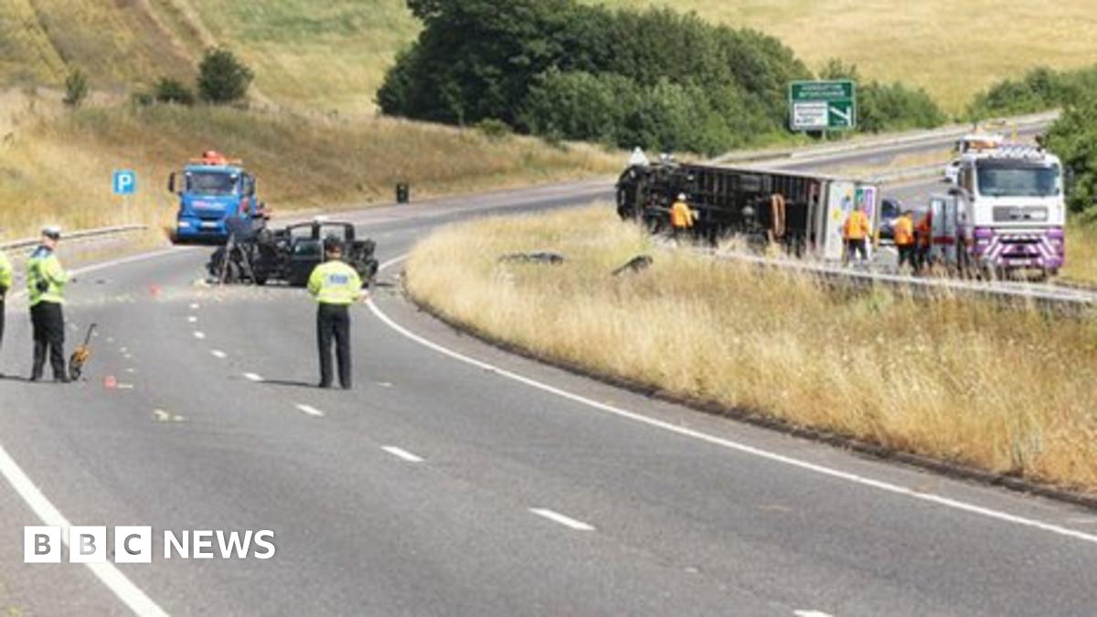 Man injured in A27 crash between lorry and car dies - BBC News