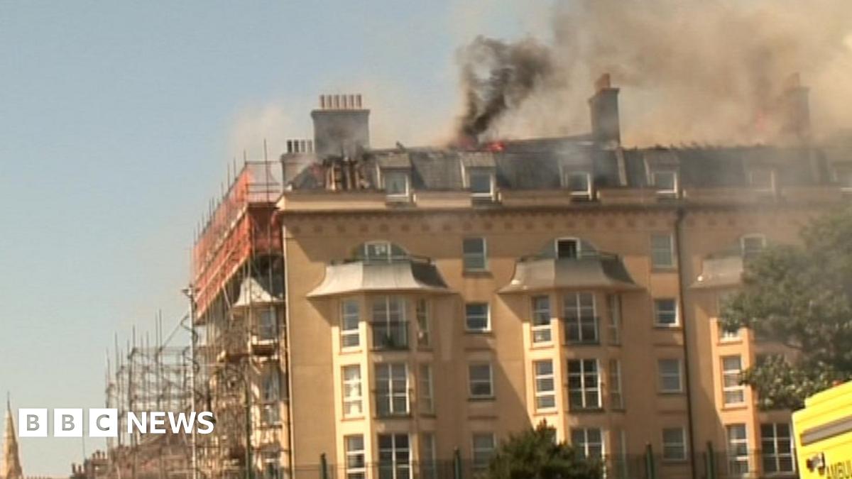 Residents in temporary housing after Sussex care home fire - BBC News