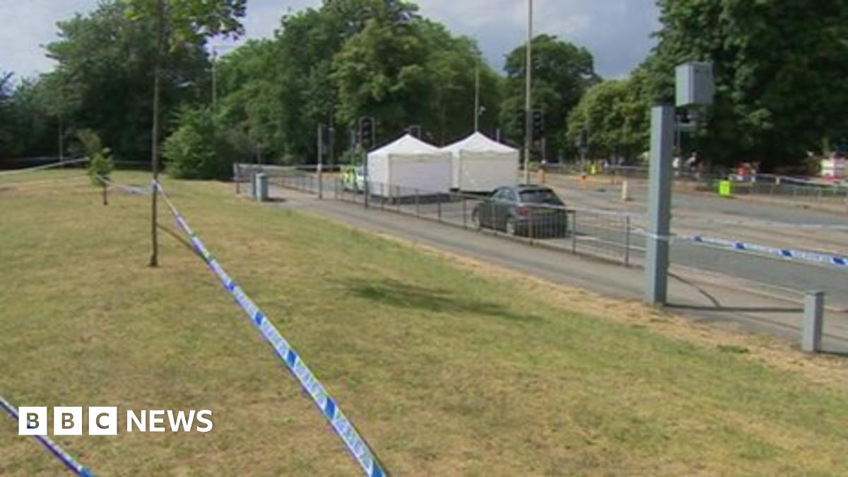 Gloucester stab death: Four charged with murder - BBC News