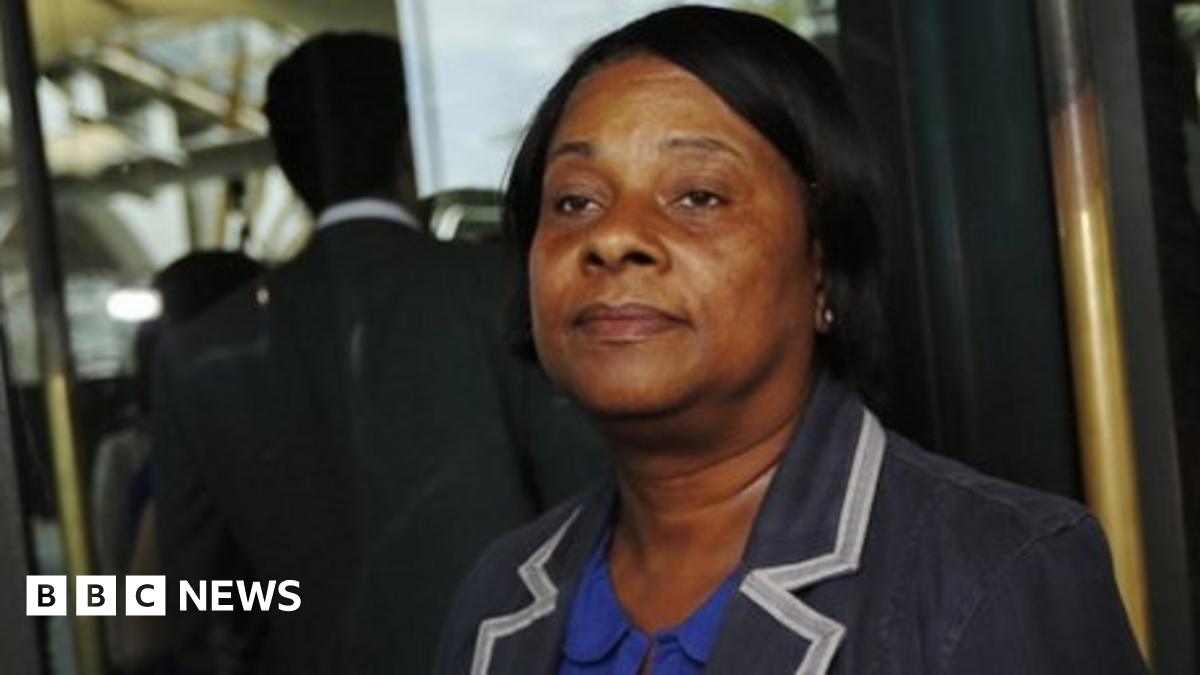 Doreen Lawrence set to join House of Lords as Labour peer - BBC News
