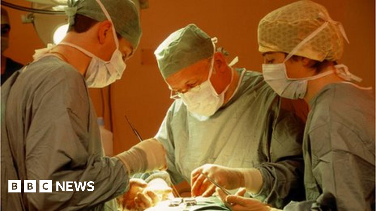 Ultrasound 'may stop kidney injury' from surgery - BBC News