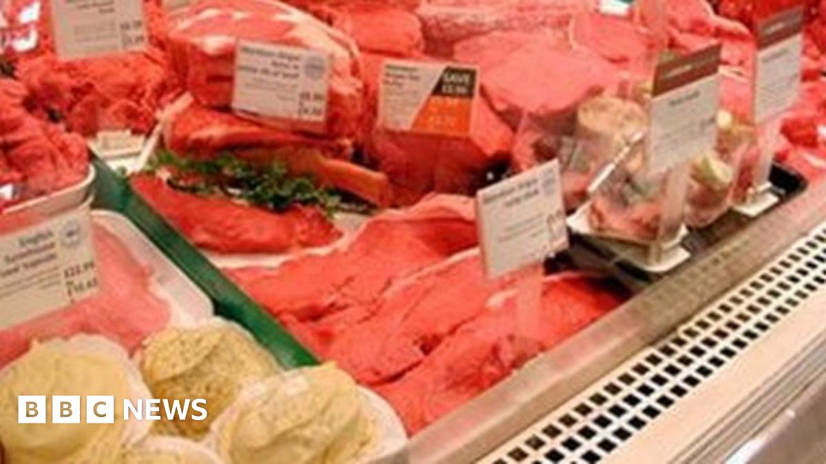 Levy 'damaging' Scottish red meat industry - BBC News