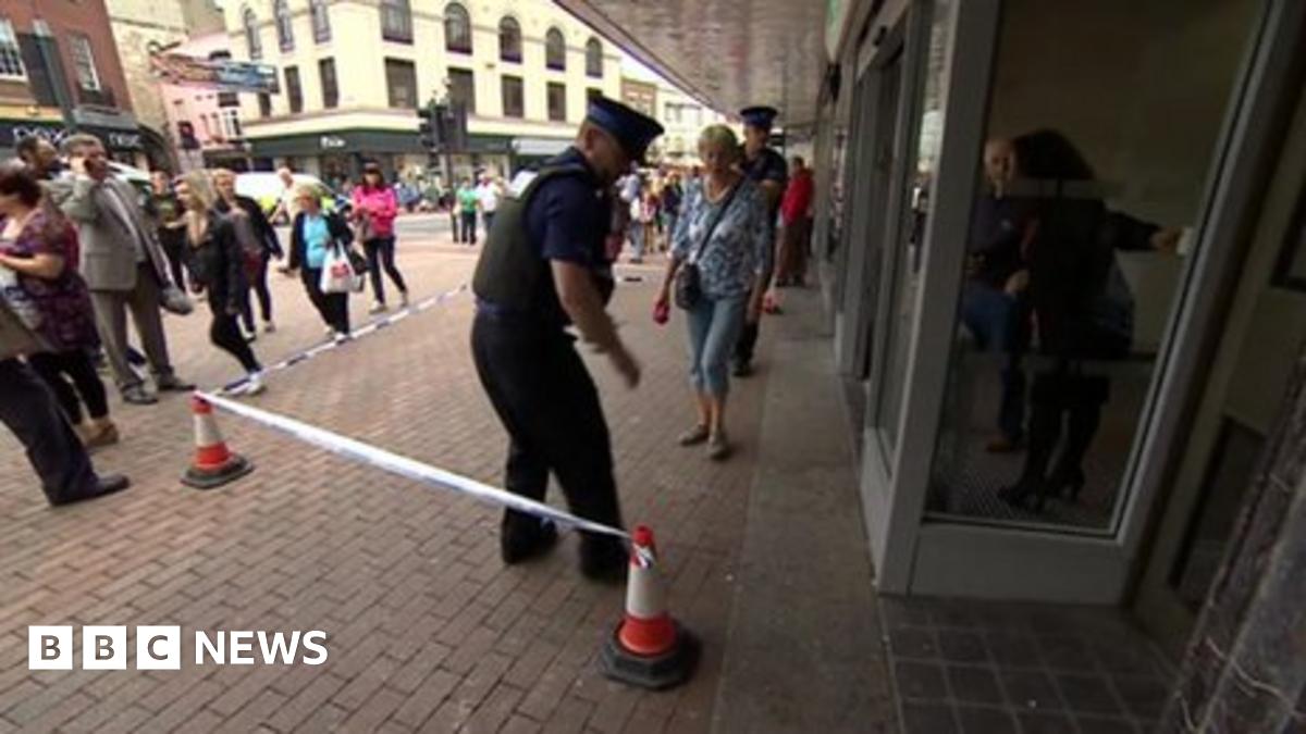 Taunton armed bank raider James Rashbrook is jailed - BBC News