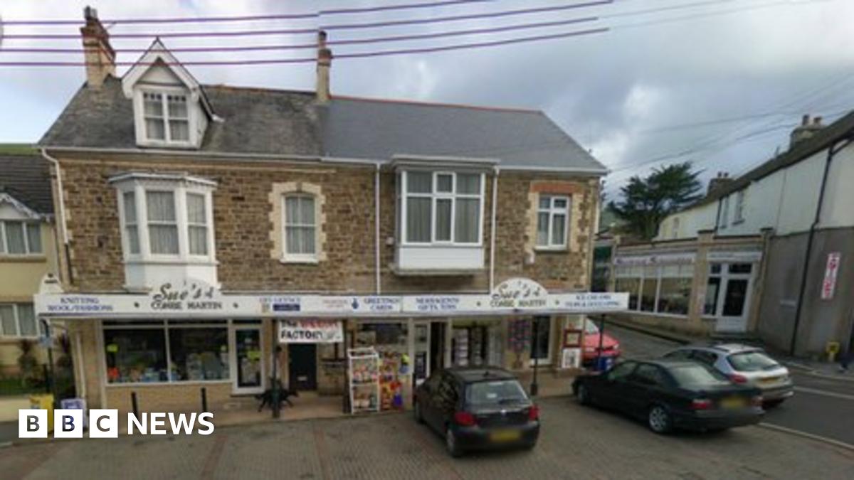 Devon police 'sent to wrong town' after burglary call - BBC News