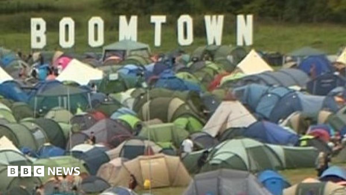 Noise complaints about Boomtown festival investigated - BBC News