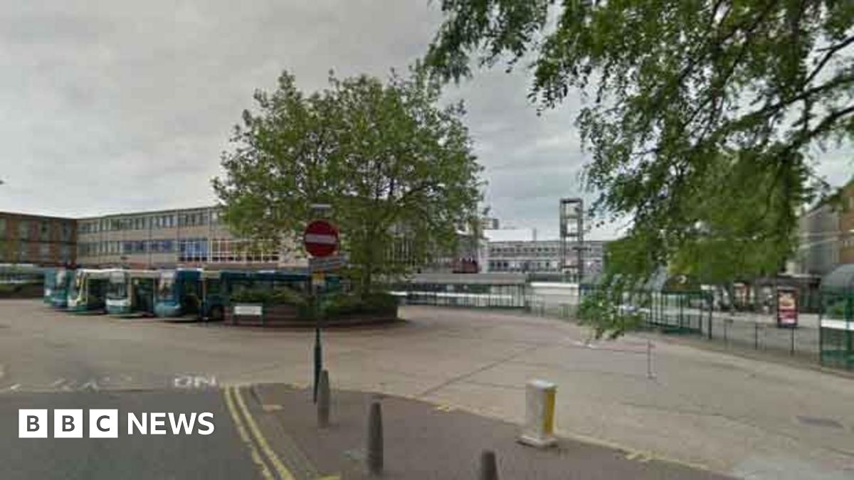 Stevenage West housing plans withdrawn after 12 years - BBC News