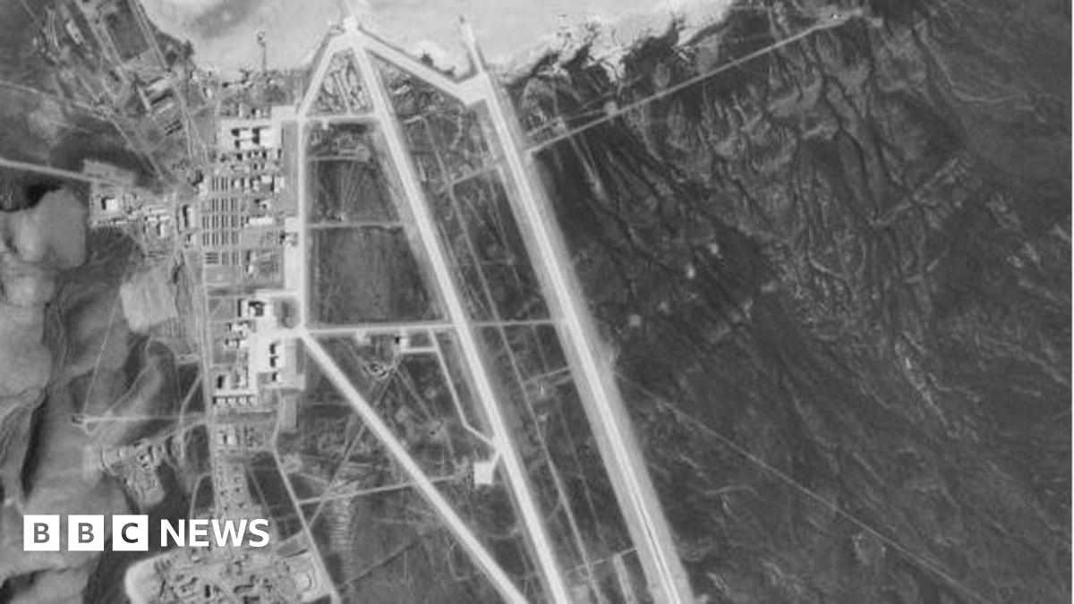 Area 51 'declassified' in U-2 spy plane history - BBC News