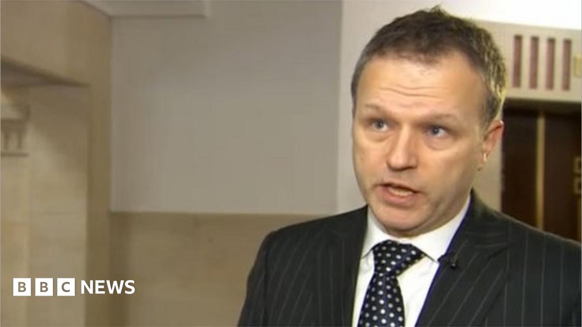 UKIP chief executive Will Gilpin leaves job - BBC News