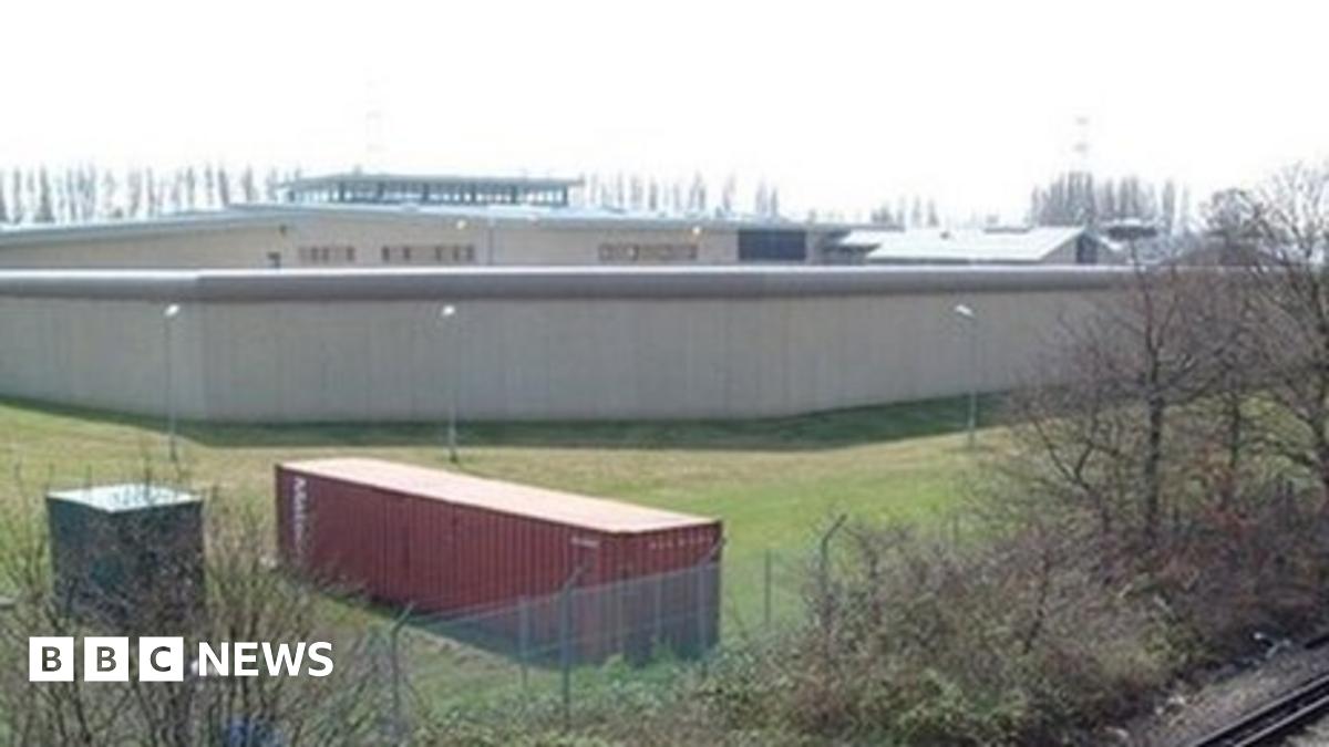 HMP Bronzefield prisoner segregated for more than five years - BBC News