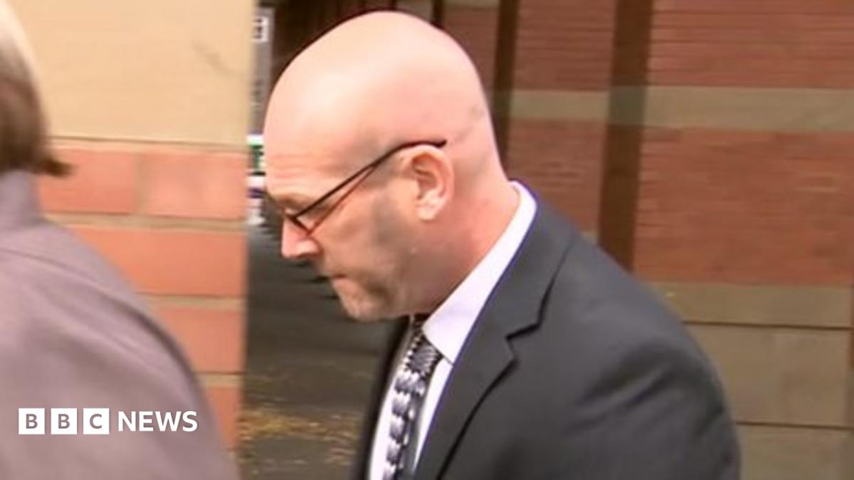 Drag artist Mark Hawthorn jailed for benefits fraud - BBC News