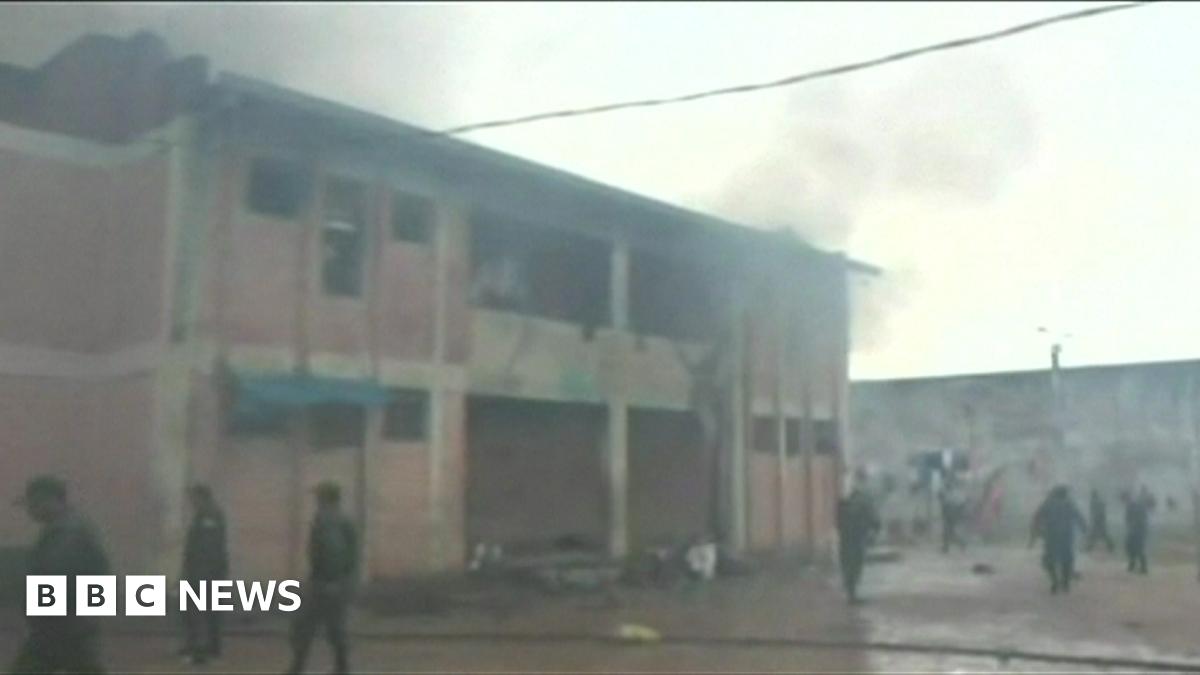 Bolivia prison riot leaves at least 29 dead - BBC News