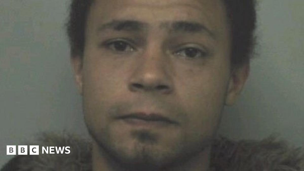 Tyronne Carr given 15-year sentence for cemetery rape - BBC News