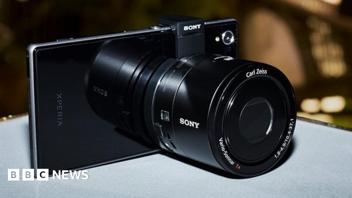 Sony launches lens accessories and Z1 handset at Ifa - BBC News