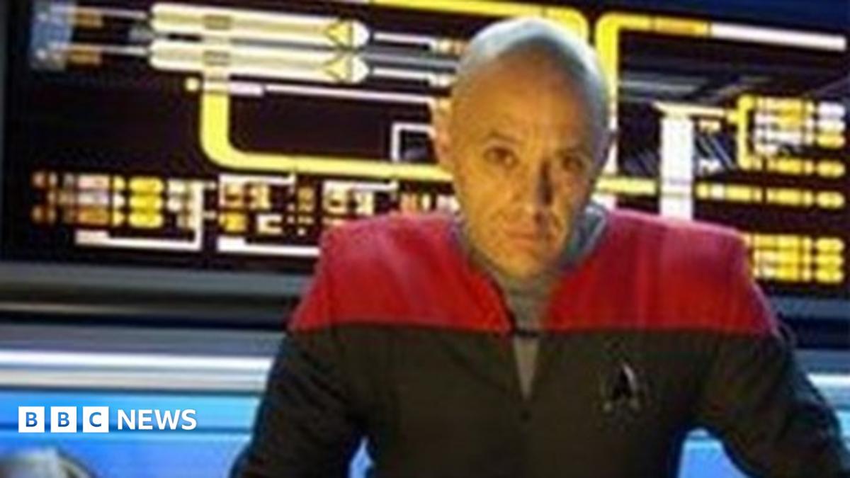 Star Trek fan Anthony Alleyne jailed for child porn offences - BBC News