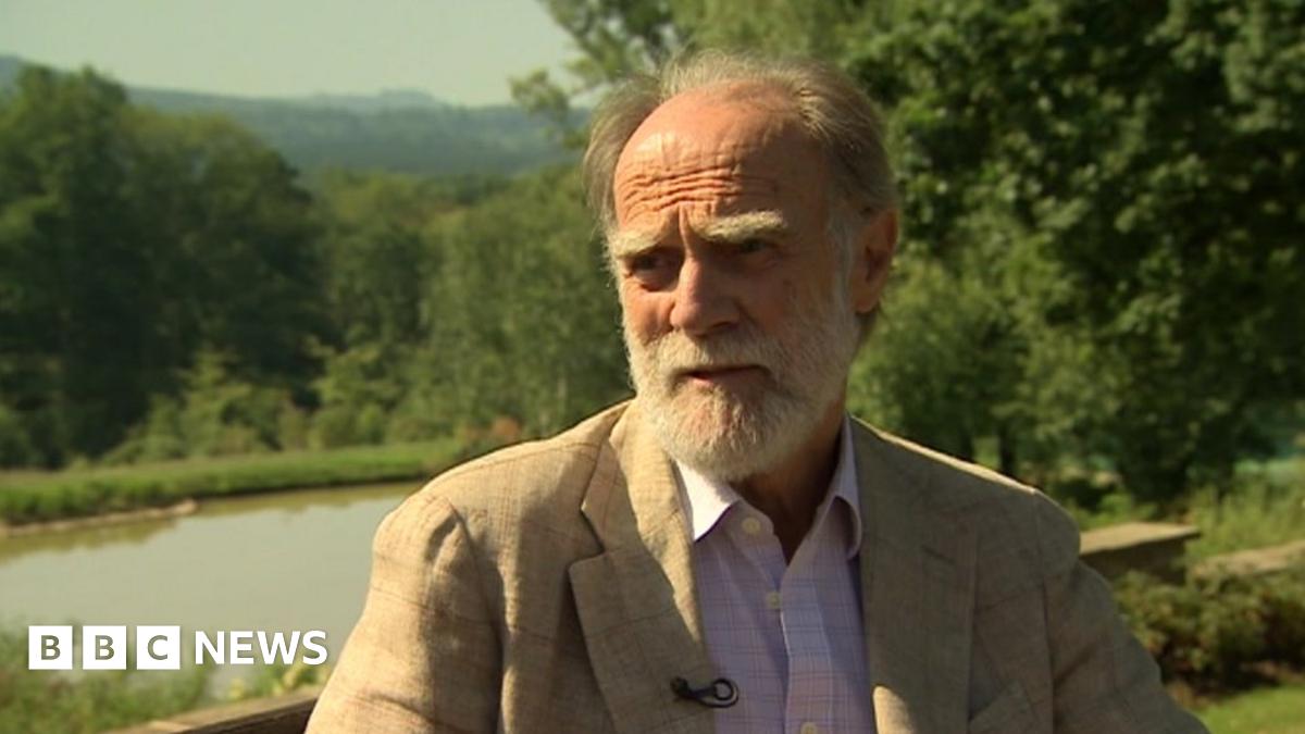 Lord Cowdray in Fernhurst anti-fracking legal bid - BBC News