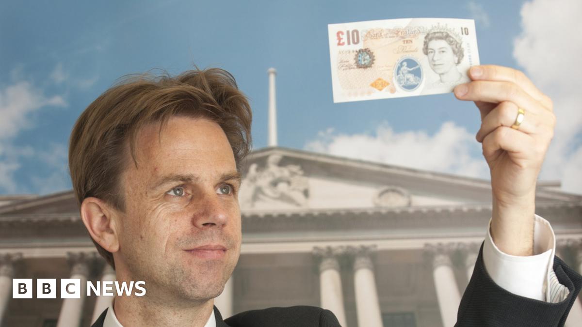 Plastic banknotes ready for 2016, says Bank of England - BBC News