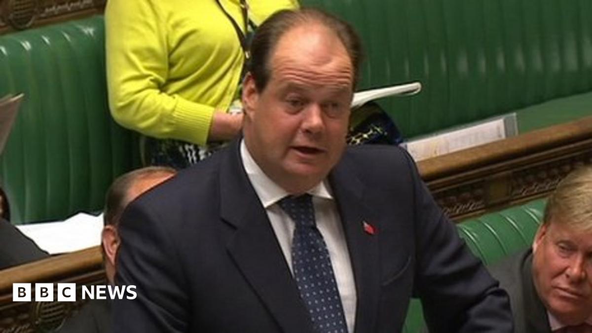 Transport Minister Stephen Hammond apologises for DVA bias comments ...