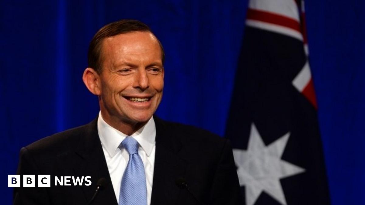 Tony Abbott sworn in as Australia prime minister - BBC News