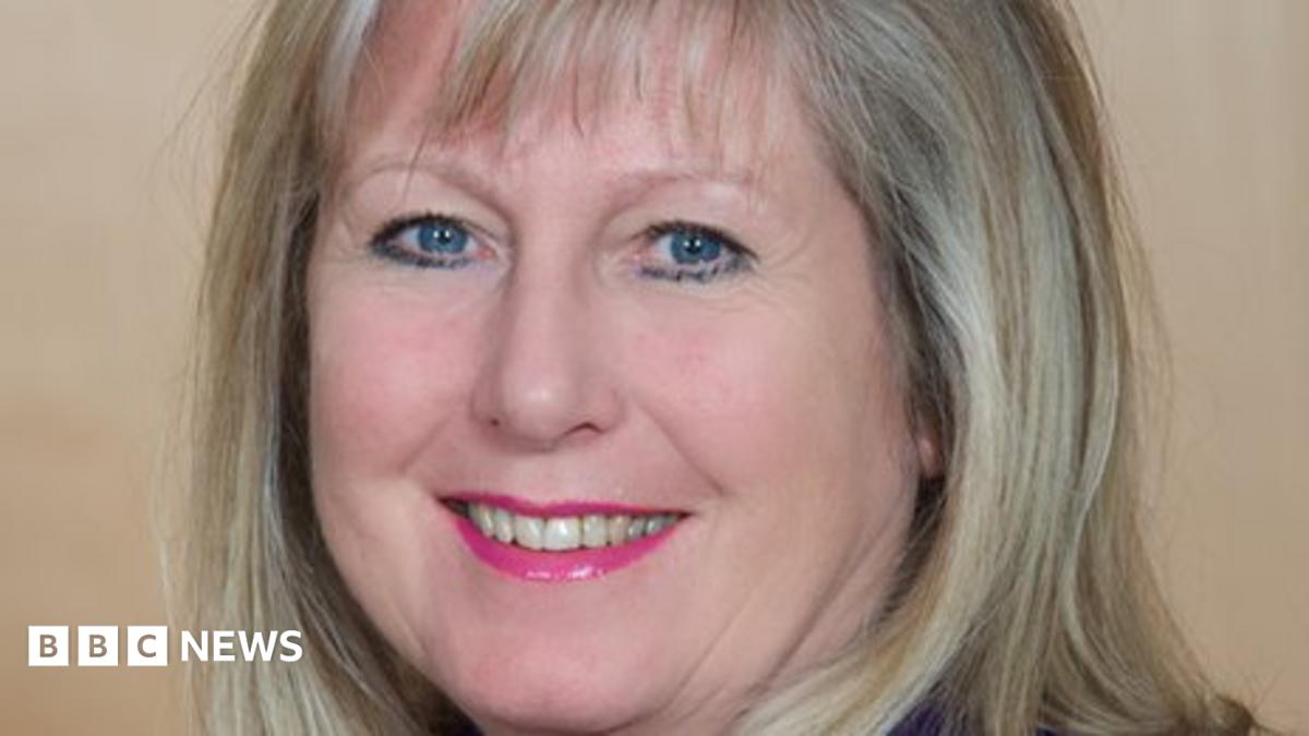 Tories get control of Harrow Council after Labour split - BBC News