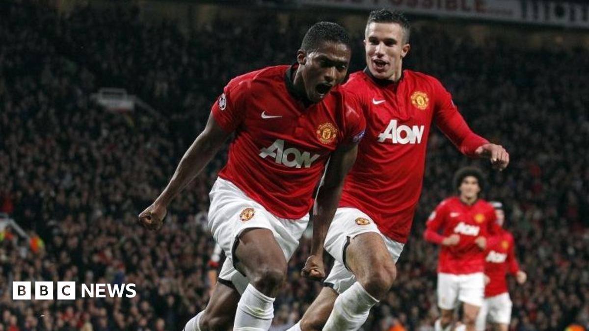 Manchester United shares bought by US investment firm - BBC News
