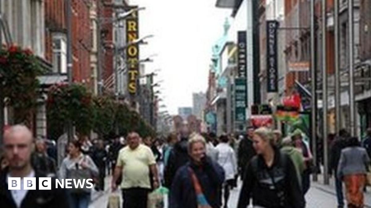 Ireland exits recession as economy grows - BBC News