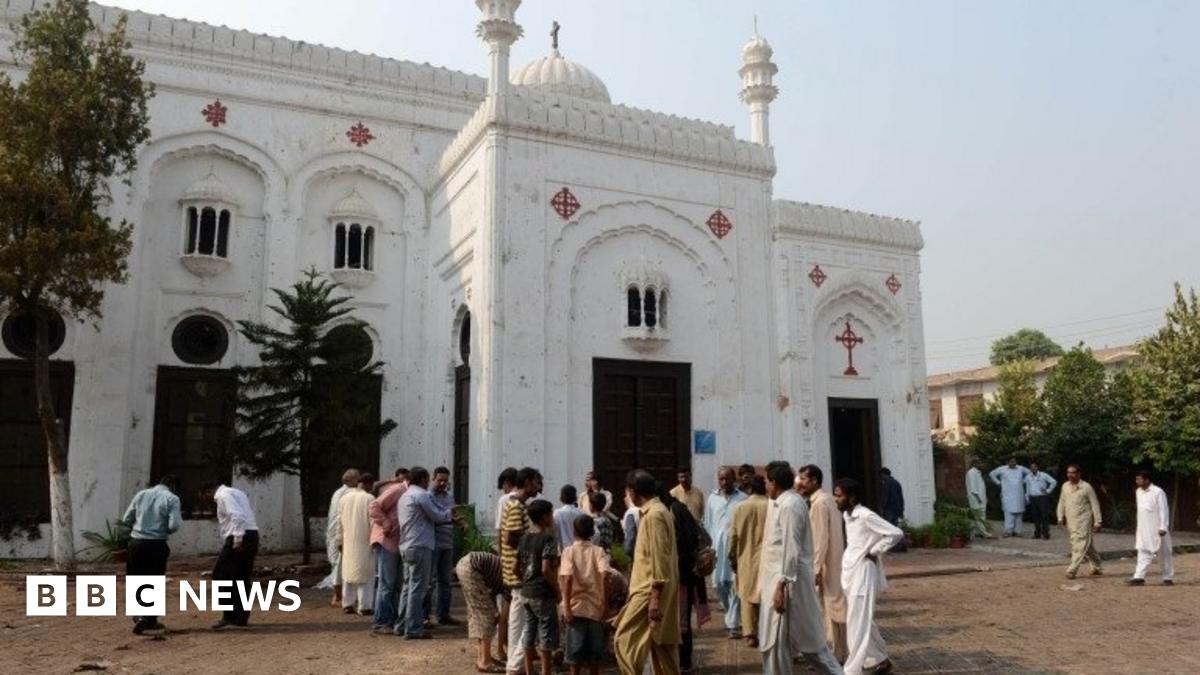 Who are Pakistan's Christians? - BBC News