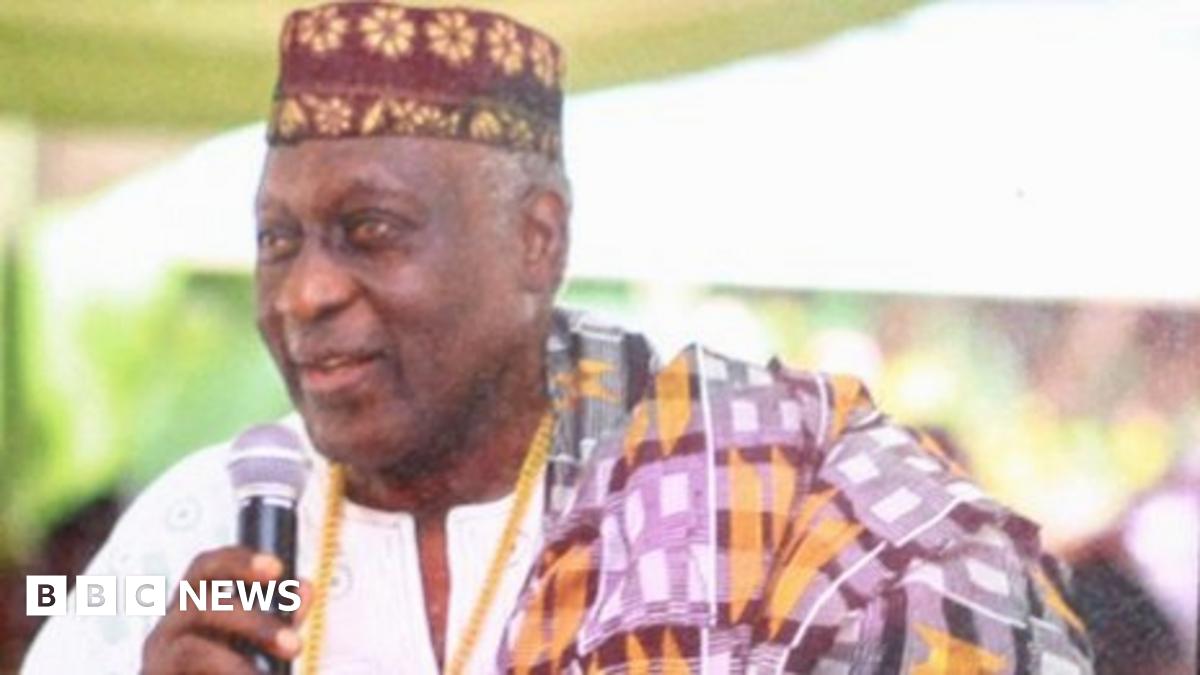 Kofi Awoonor: Remembering a Ghanaian poet - BBC News