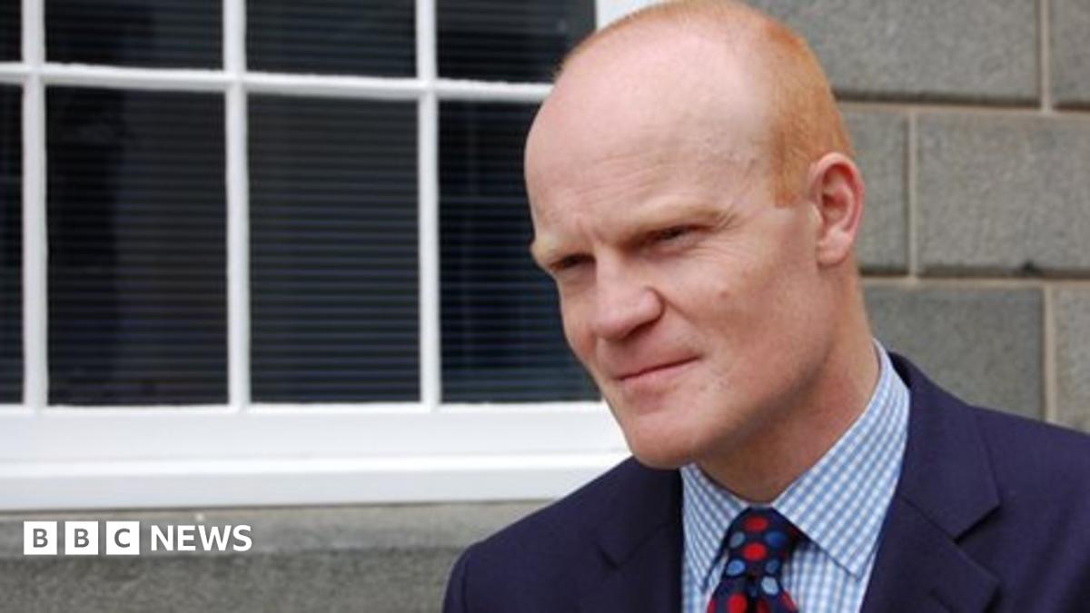 Guernsey government to see revenue shortfall of £10m - BBC News