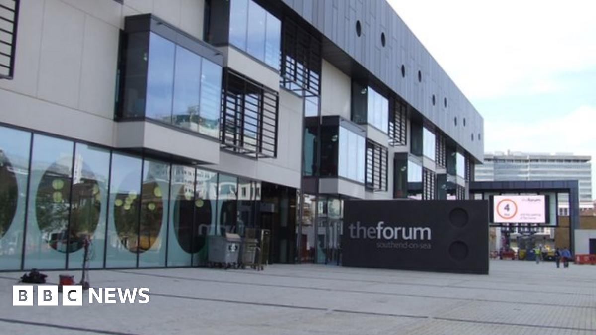 Southend's £27m The Forum library poised to open - BBC News