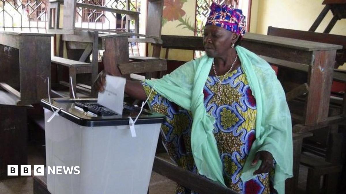 Polls close in Guinea's first post-coup parliamentary vote - BBC News