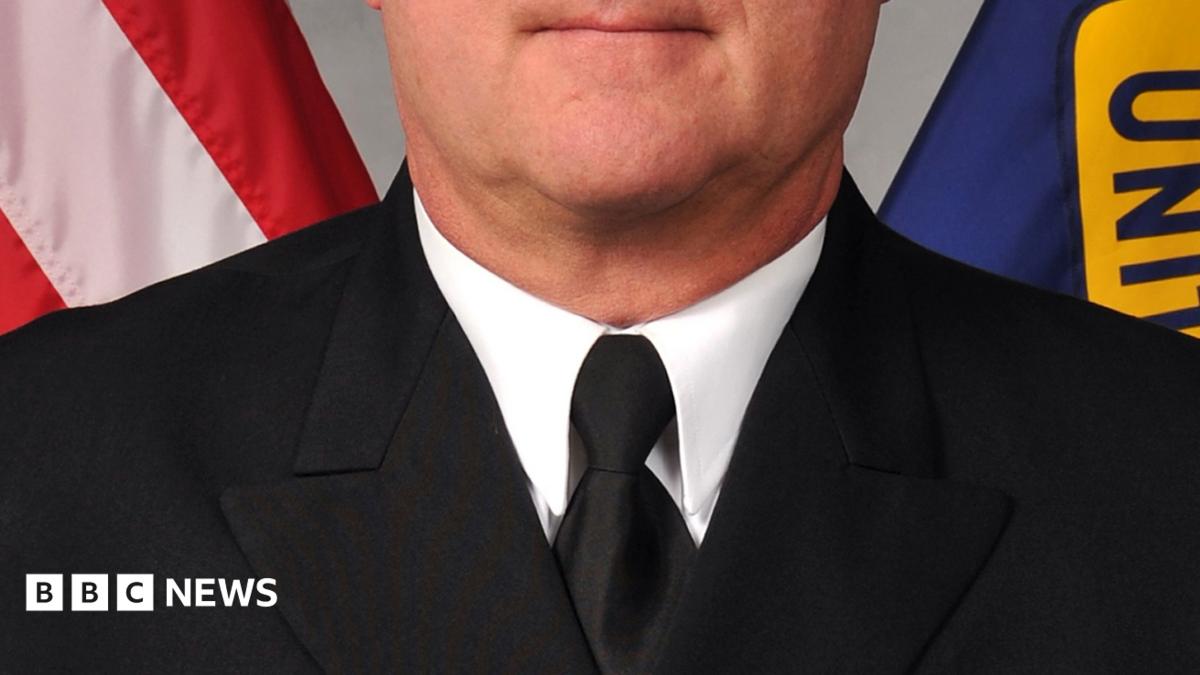 US nuclear commander suspended over gambling probe - BBC News