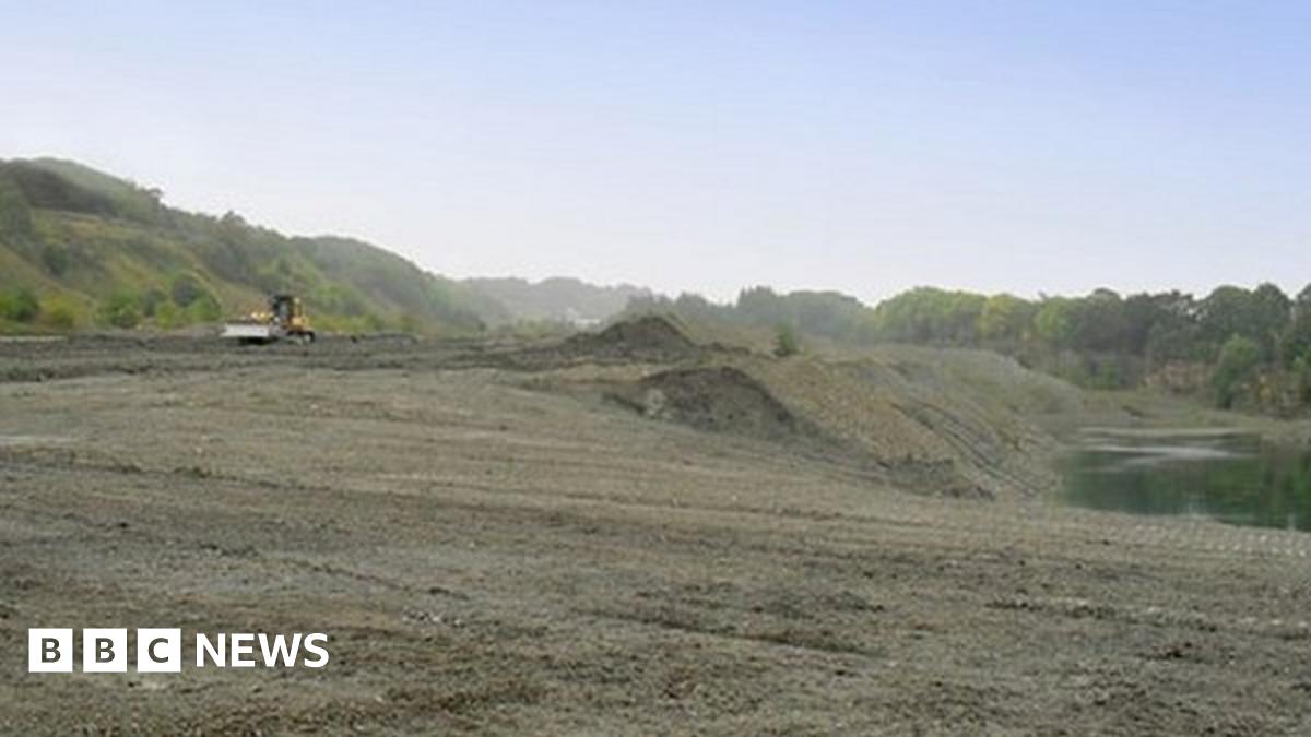 Wenlock Edge quarry wildlife 'restoration' work starts - BBC News