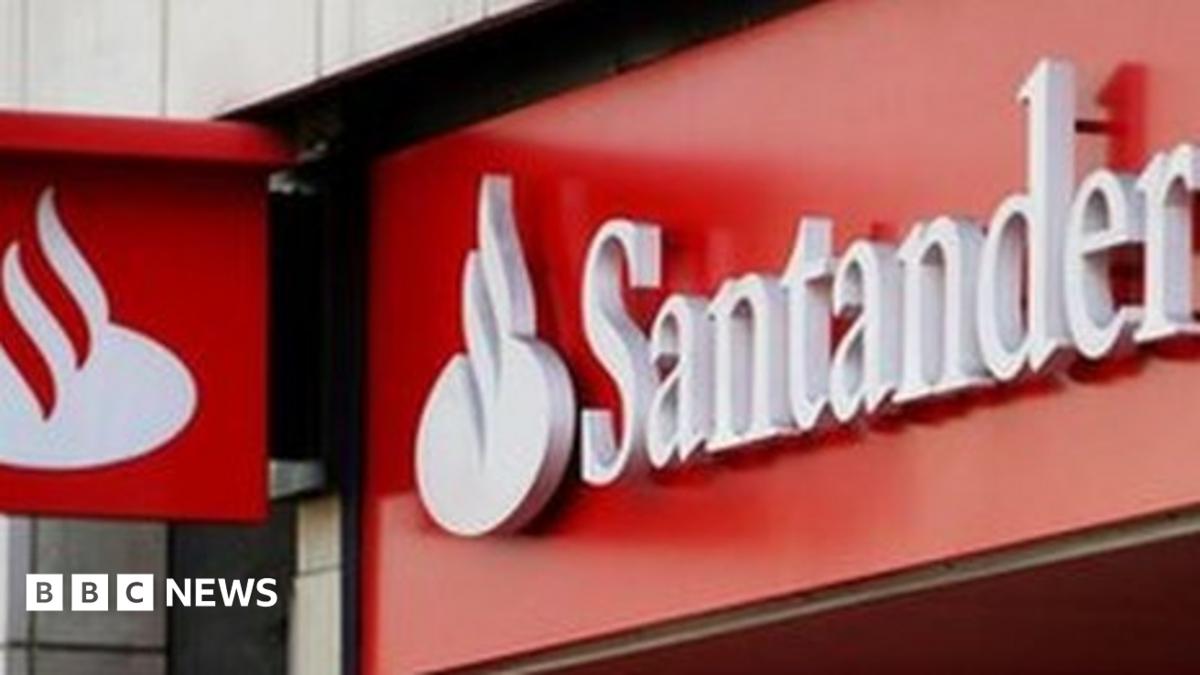 Santander latest bank to join Help to Buy scheme - BBC News